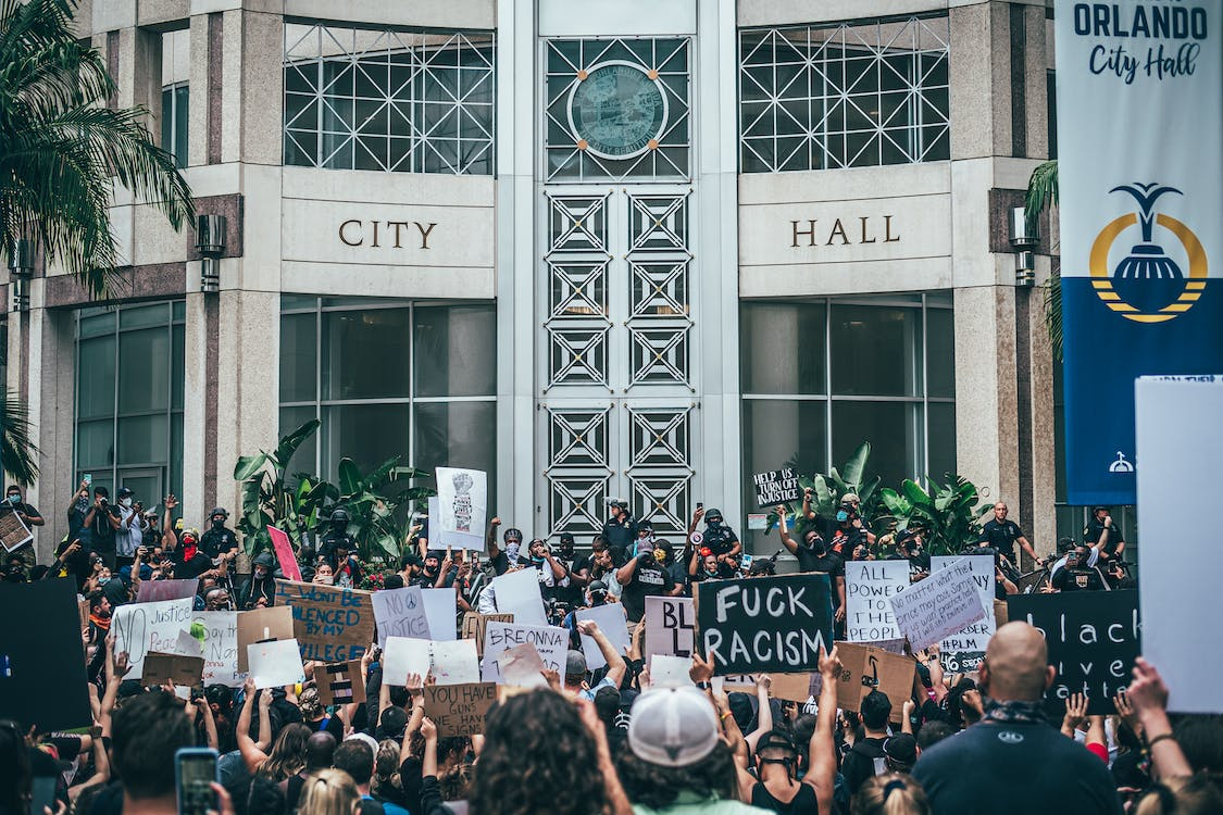 How Many Federal Buildings Were Damaged During BLM Protests? – One Nine ...